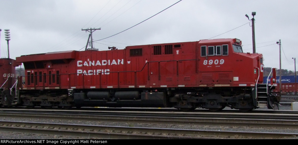 CP 8909